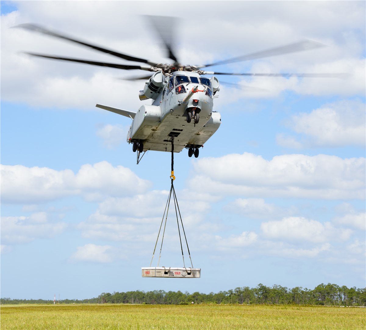 King Stallion Lifts 1st External Load