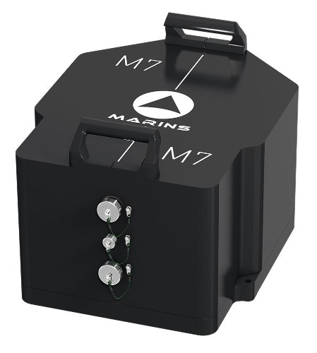 The Royal Navy Adopts iXBlue's Inertial Technology