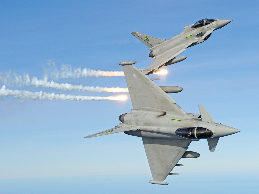 New contract will see Leonardo continue to keep UK Typhoon j