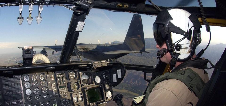 Kaman Signs Multi-Year IX H-60 Cockpit Contract with Sikorsk