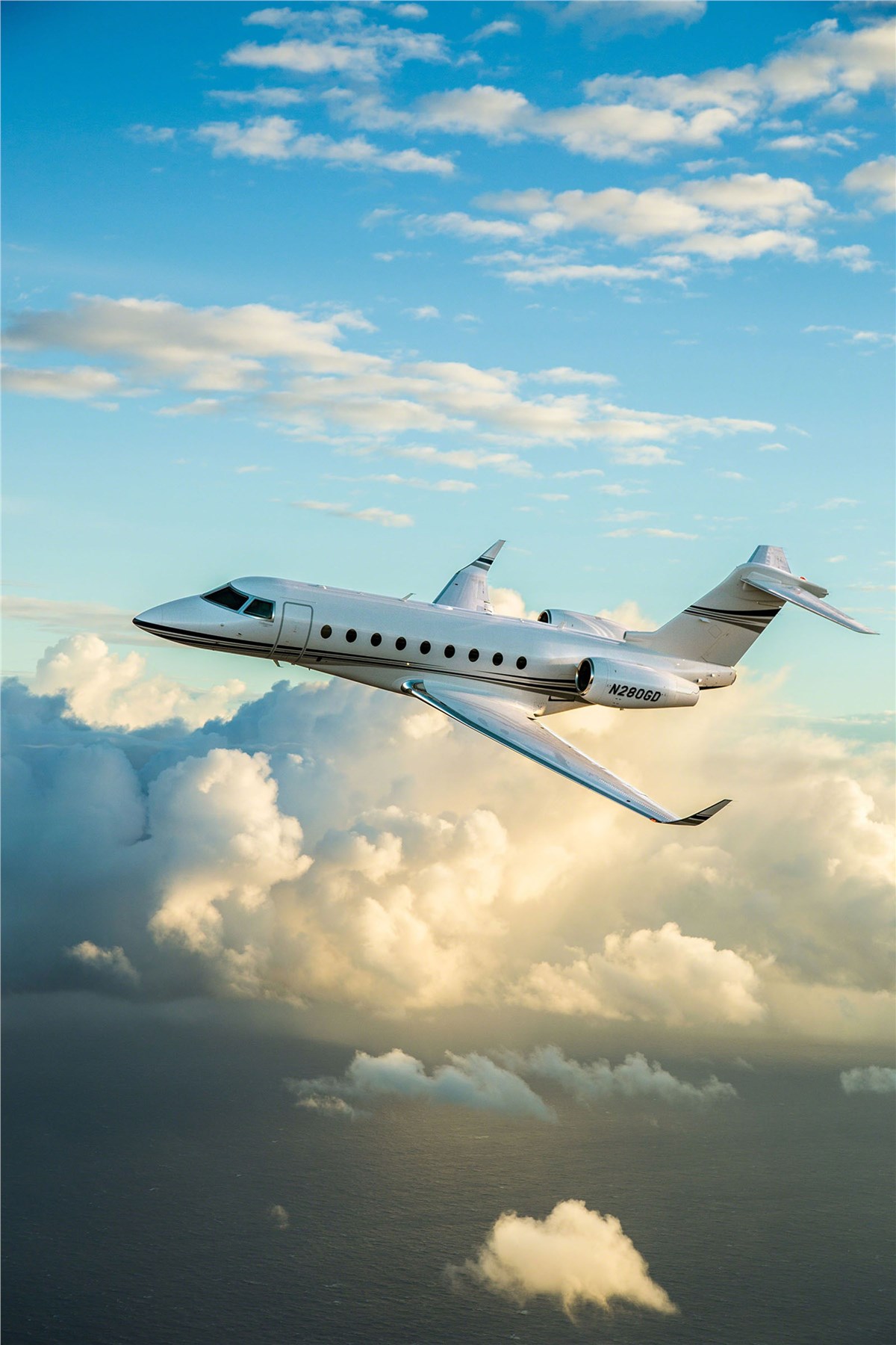 Gulfstream G280 Surpasses 100,000 Flight Hours