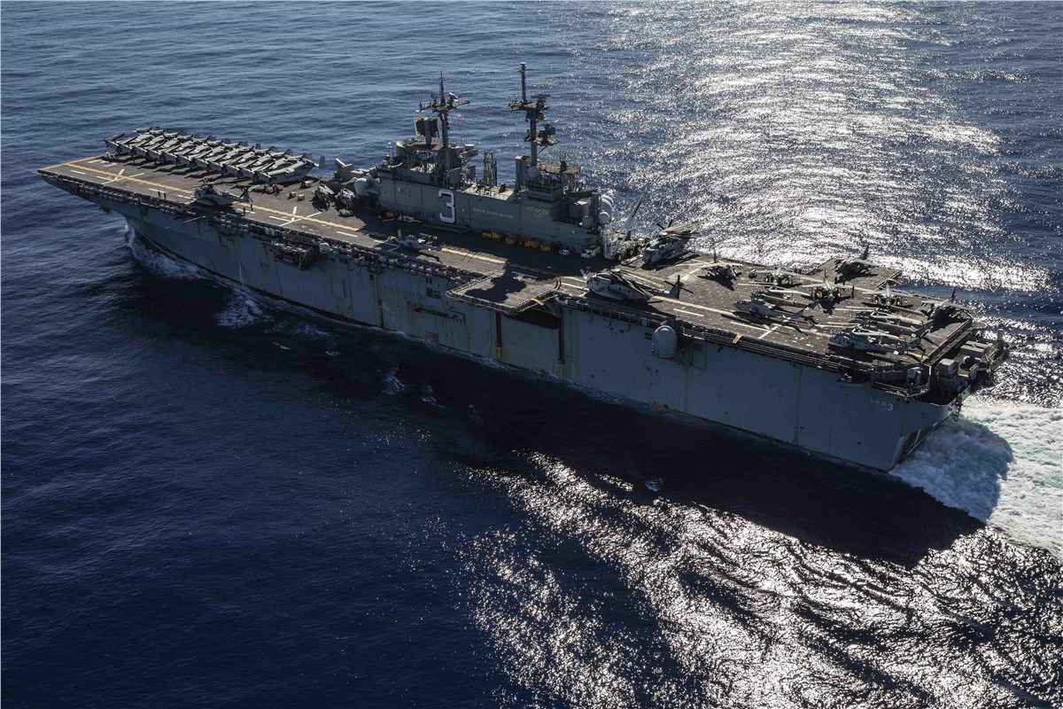 Kearsarge ARG, 22nd MEU Enter U.S. 6th Fleet