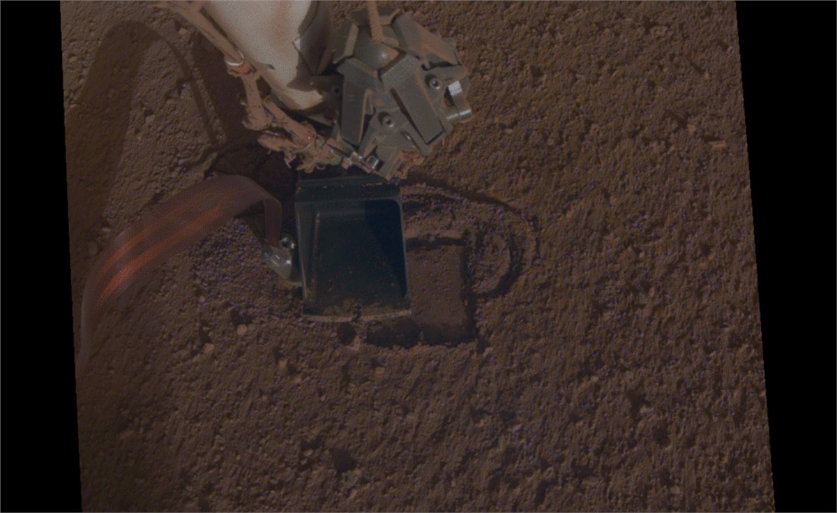 Mars Insights Mole Is Moving Again