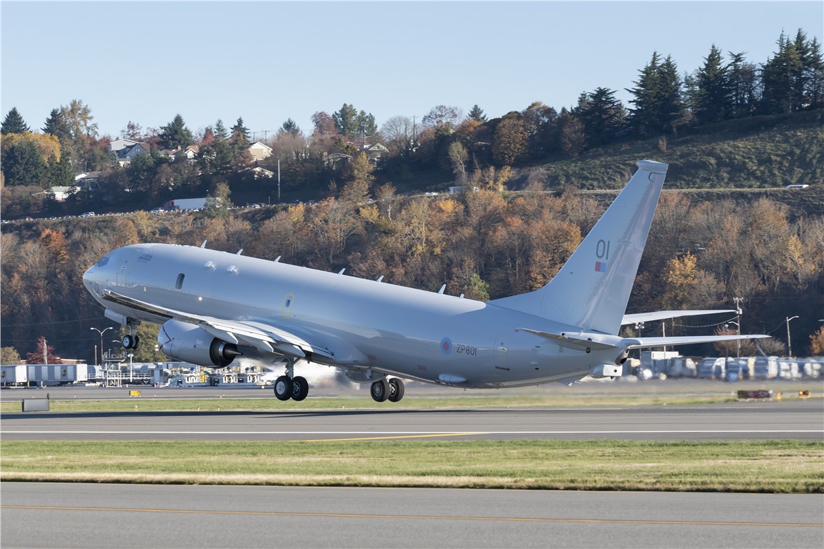 Boeing Delivers 1st P-8A Poseidon to UK's RAF