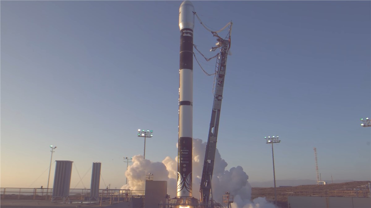 Firefly's 1st Test Flight Lasts More Than 2 Minutes, With Su