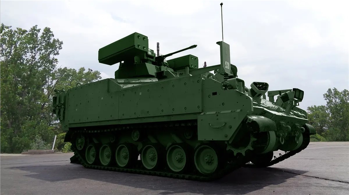 BAE Showcases AMPV Enhancements at AUSA Clearing the Way for